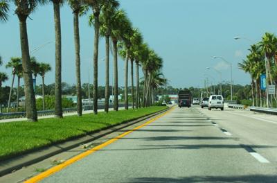 Along Interstate-75 is the ultimate guide for your drive to Florida