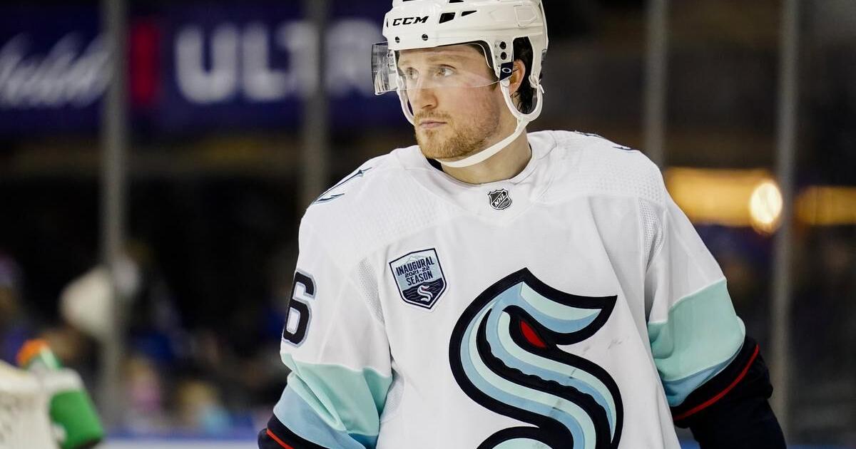 Jared McCann signs $25 million extension with Kraken
