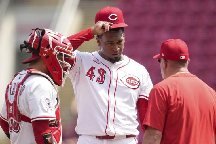 Reds option struggling closer Alexis Diaz to Triple-A