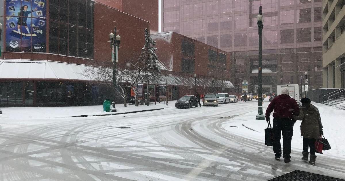 Warm weather coming mid-week as Edmonton cold snap ends Sunday night