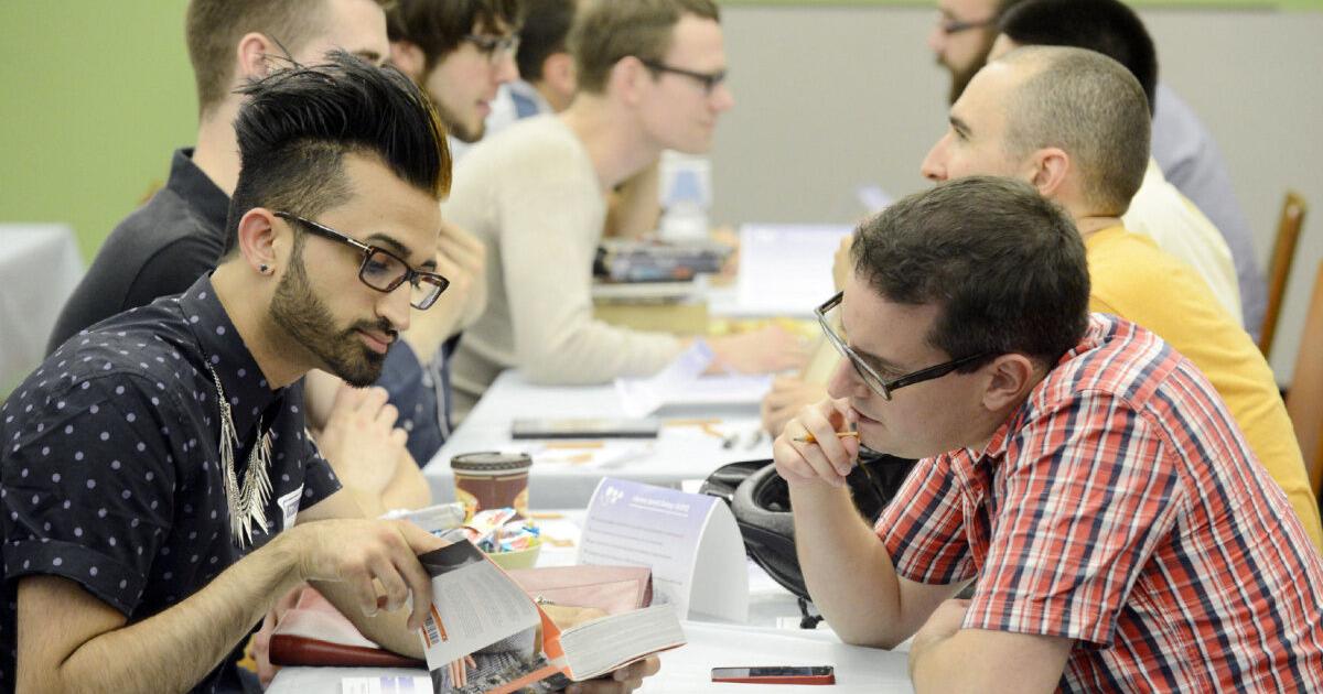 Literary speed dating at Toronto Public Library success for GLBTQ community