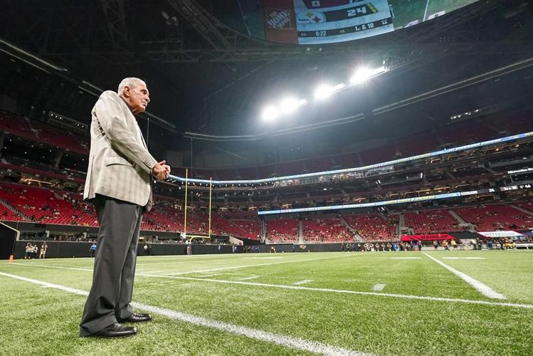 All eyes are on the QBs as the Panthers begin Bryce Young era and ...