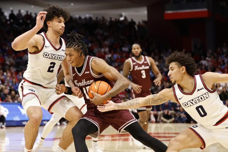 DaRon Holmes II scores 29, pulls down 10 rebounds as No. 16 Dayton ...