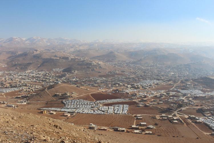 Can Canada help a besieged town in Lebanon resist Daesh?