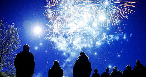 Talking fireworks with the Kaboom Man