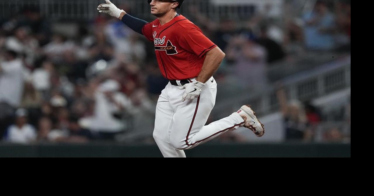 Braves clinch home field throughout playoffs with sweep of slumping Cubs