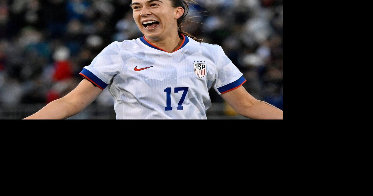 American international Sam Coffey signs for Man City