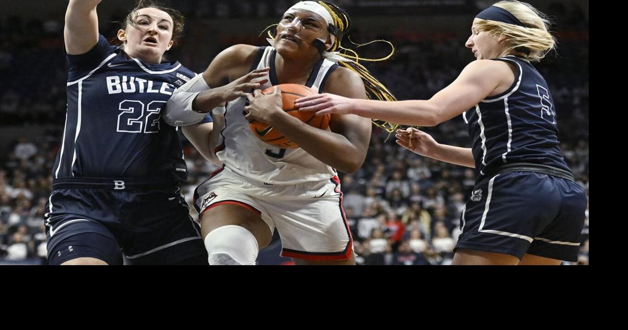 Aaliyah Edwards leads UConn women past Butler 79-39