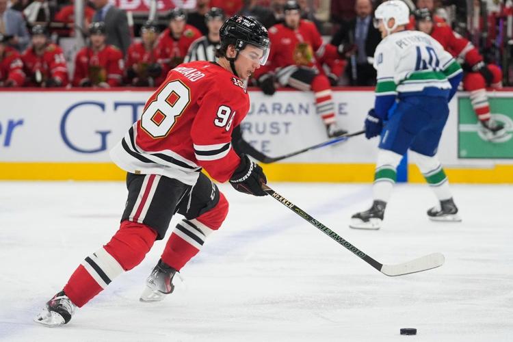 Boeser scores in 4th round of shootout to lift Canucks to 3-2 win over Blackhawks