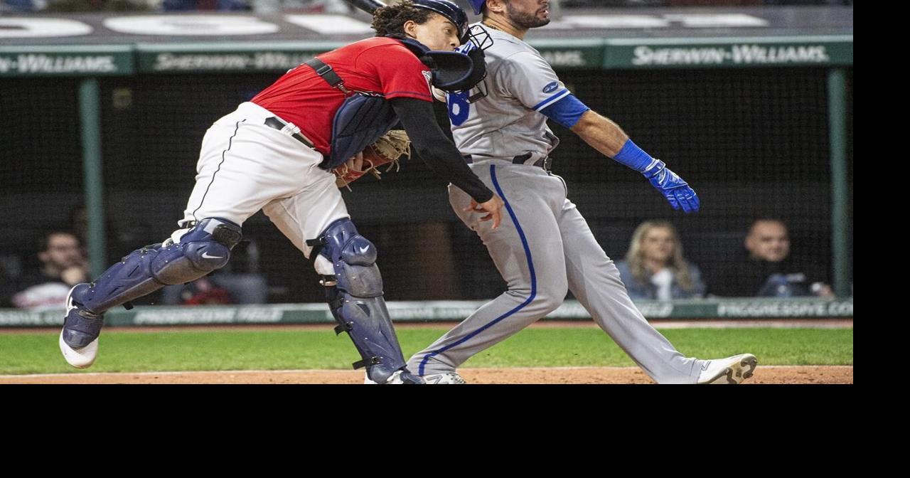 Naylor brothers batting back-to-back for Guardians