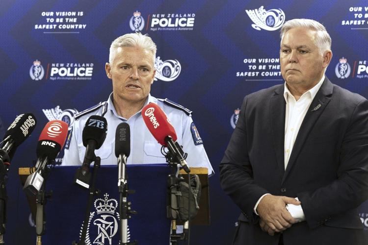 New Zealand police investigate how a man hid his 3 children in a forest ...