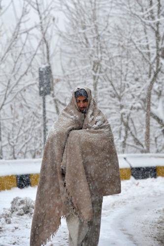 Pakistanis protest fuel shortages