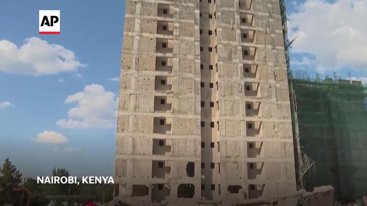 skyscraper under construction collapses