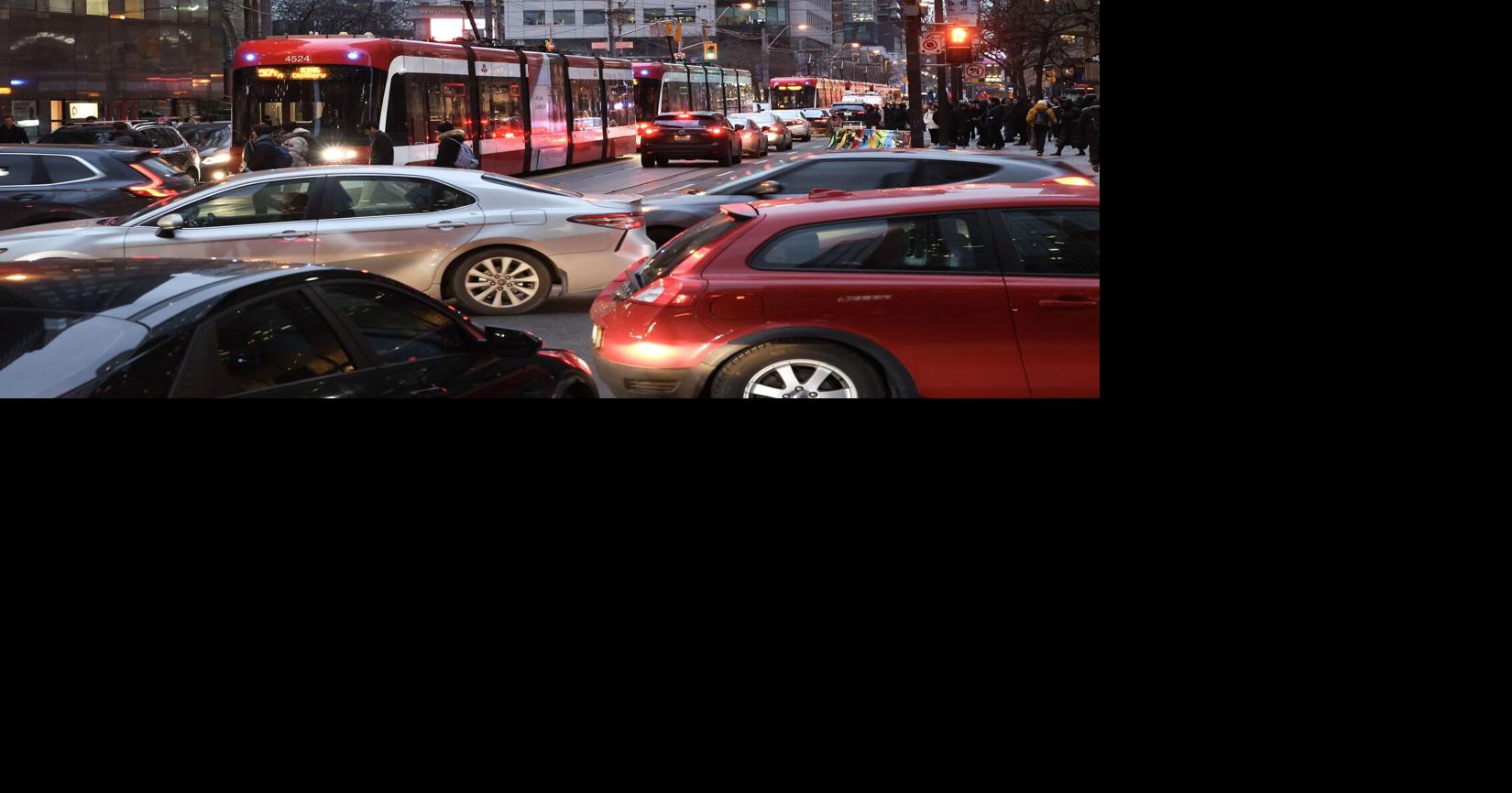 TTC pilots automated ticketing for cars that pass streetcars