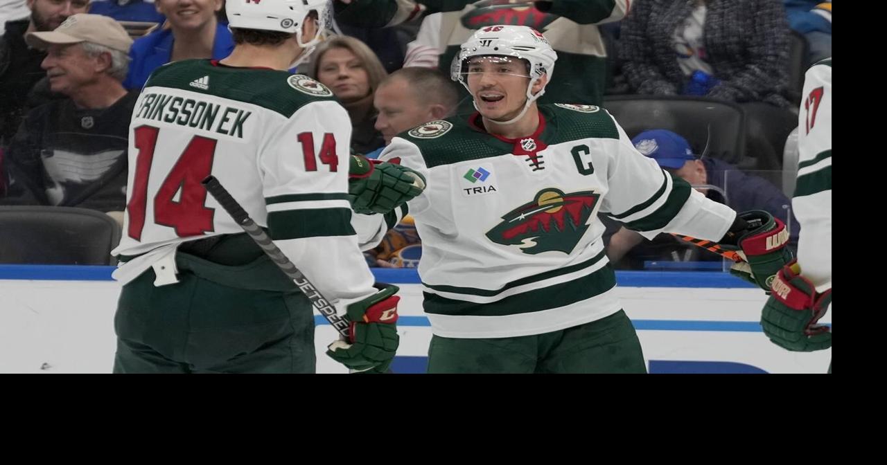 Hartman scores twice to help Wild beat Blues 5-2