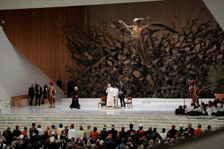 Pope reaffirms dialogue with Jews as he marks 60th anniversary of a key ...
