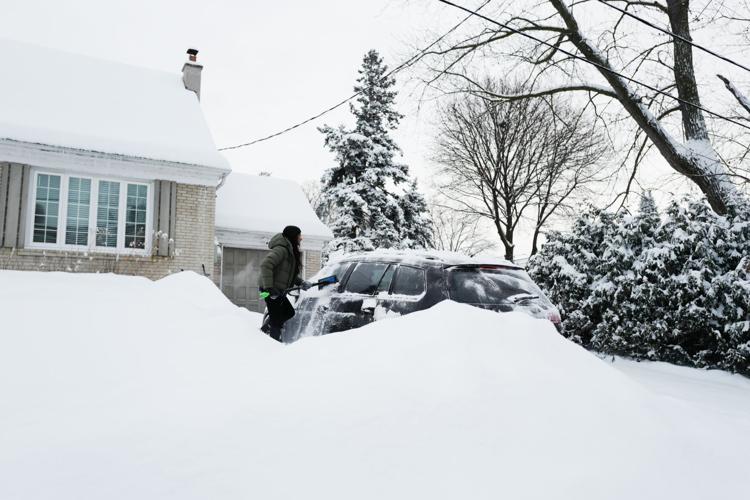 Toronto winter storm: Clean up after the storm