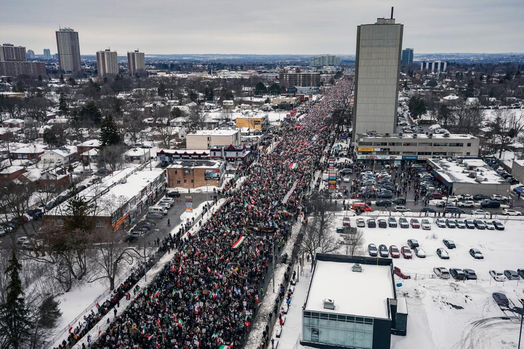 Crowd estimated at 350,000 marches in North York to support anti ...