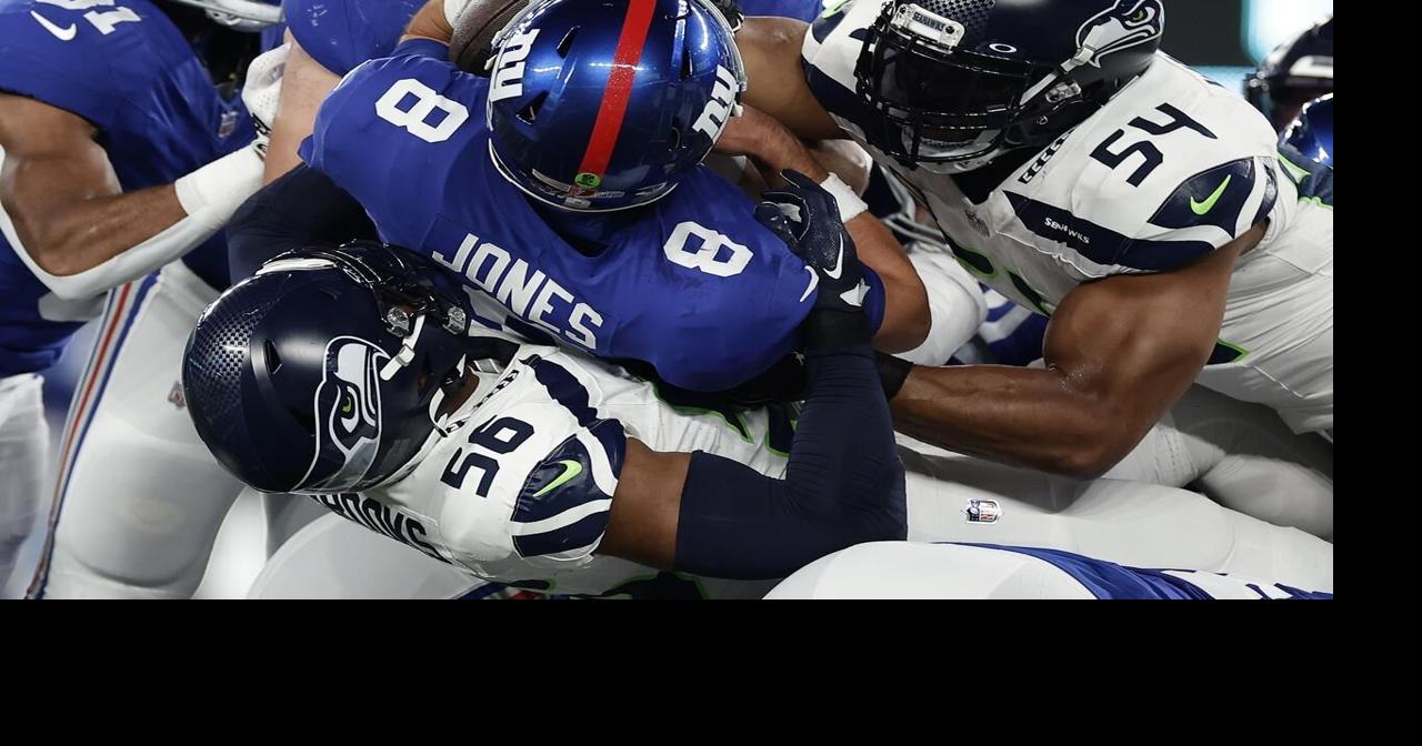 Offensive tackle Evan Neal apologizes to Giants fans for lashing out at ...