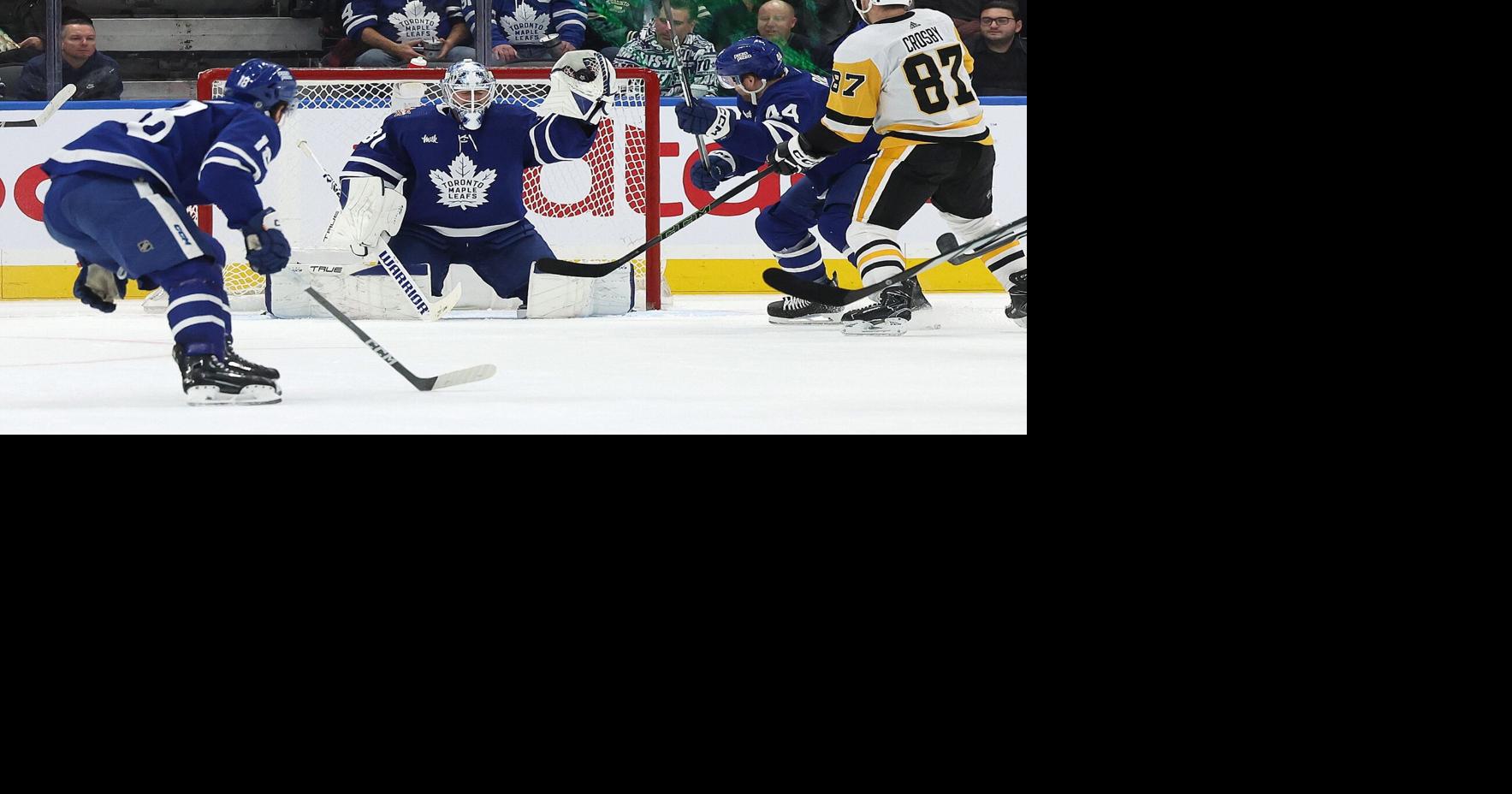 Maple Leafs give former GM Kyle Dubas a rude welcome home