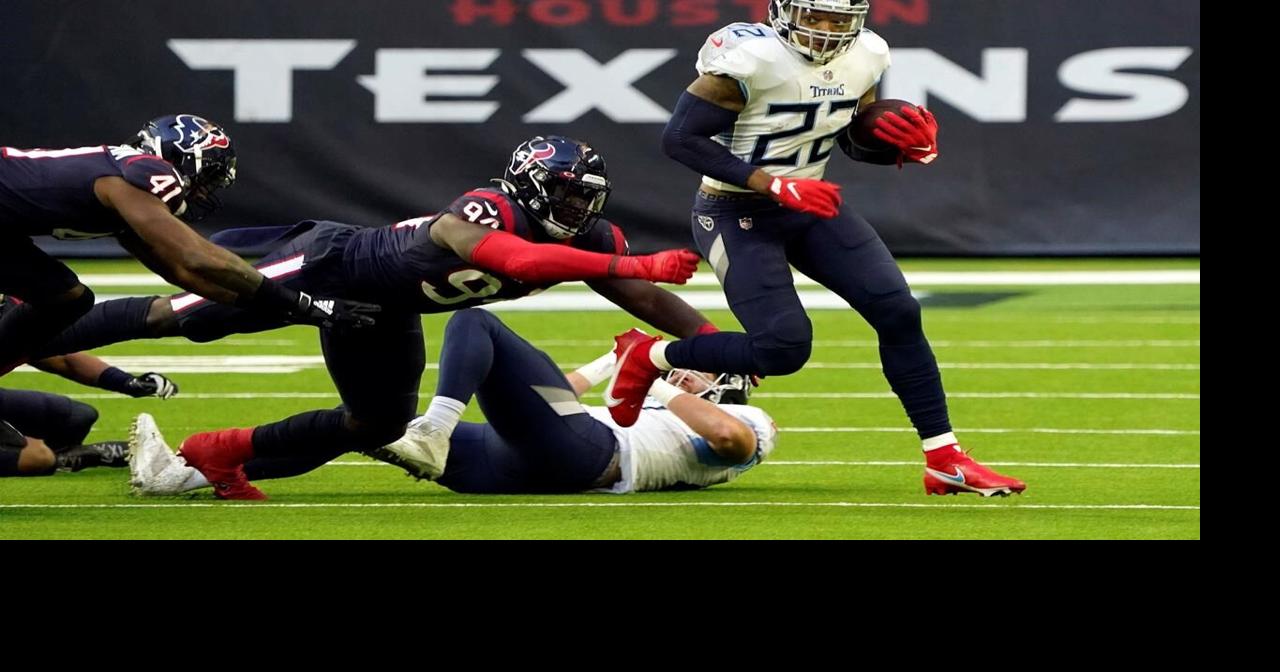 Henry passes 2K, Titans beat Texans 41-38 on late field goal