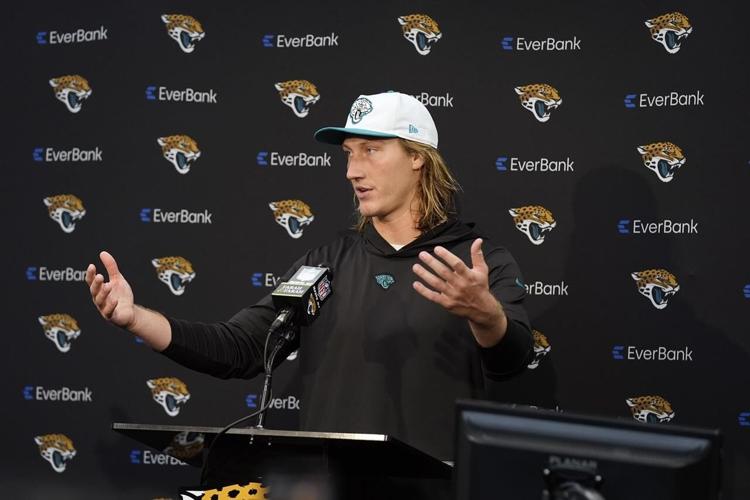 Trevor Lawrence and the Jaguars seem baffled on offense for the 2nd ...