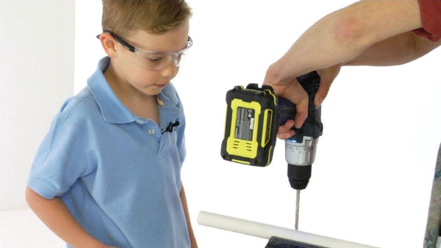 Mag Ruffman brings skills to the kids