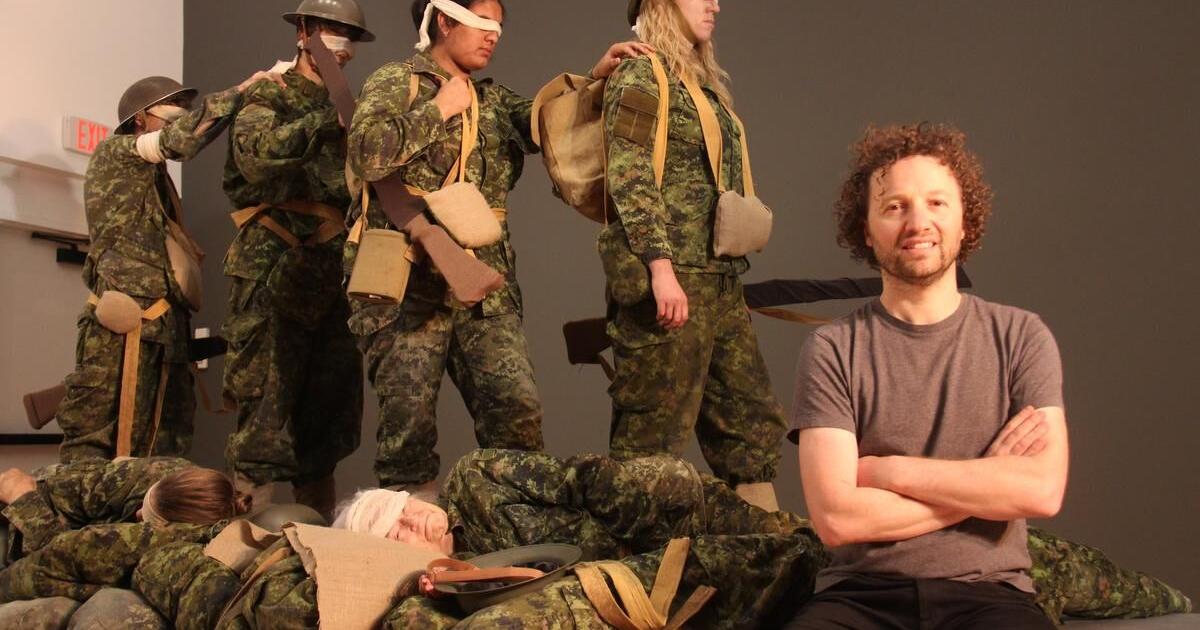 Human tableau gives life to First World War painting