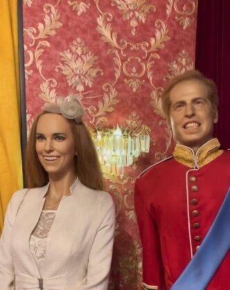 Polish museum goes viral for bad Will and Kate wax figures