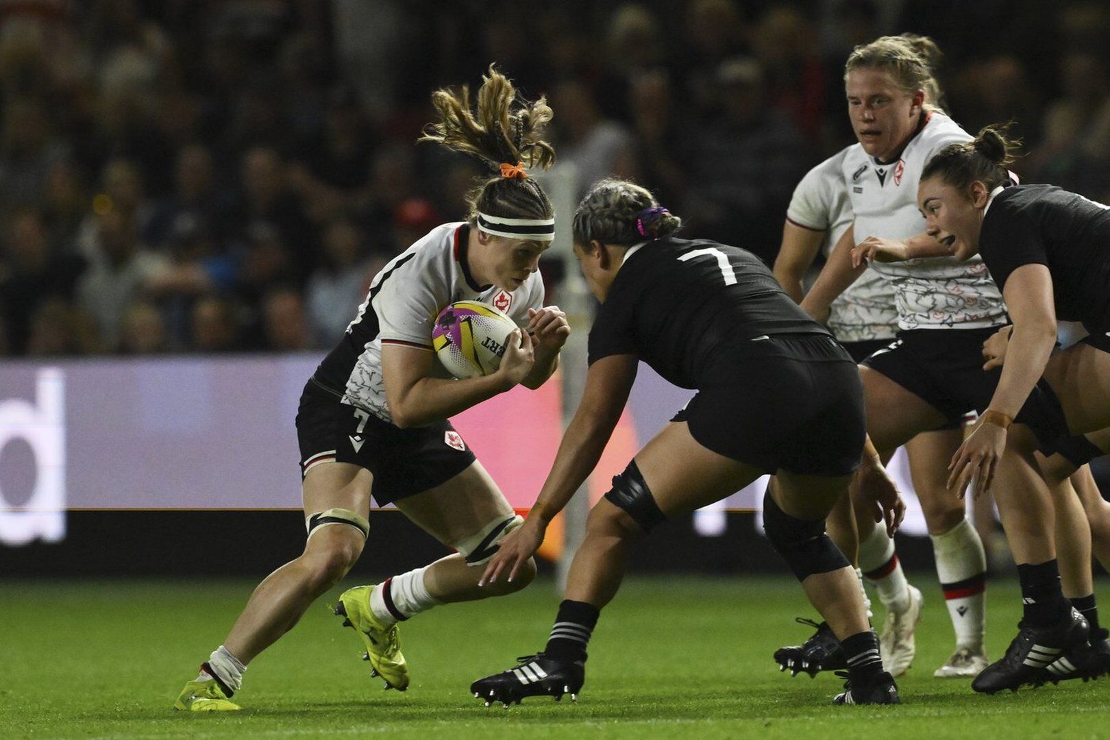 Canada knocks out New Zealand to reach Women's Rugby World Cup final