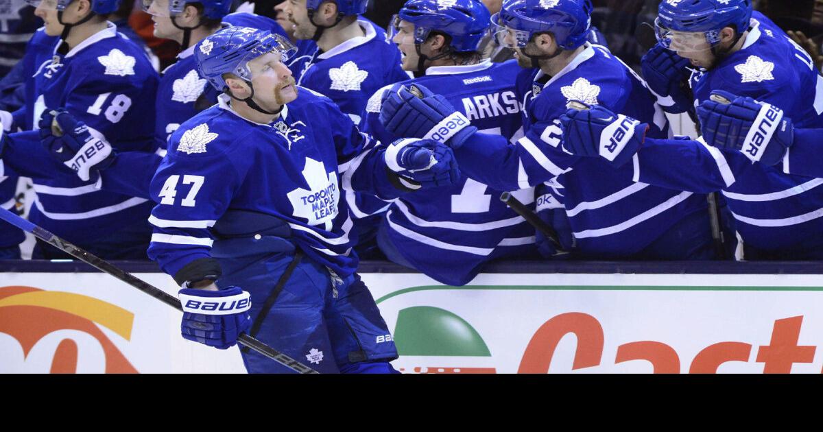 Leo Komarov missing from Maple Leafs practice