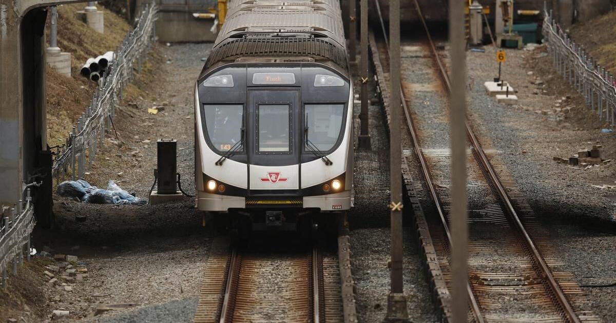 Subway delays cause chaos for TTC passengers Monday morning