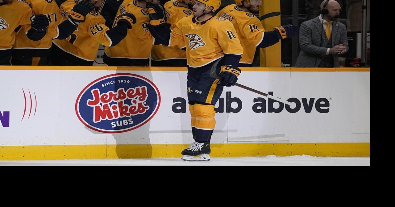 Flames score 4 goals in 1st, beat Predators 6-3 for 3rd straight win