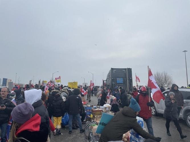 ‘Freedom Rally’ truck convoy rolls through Toronto