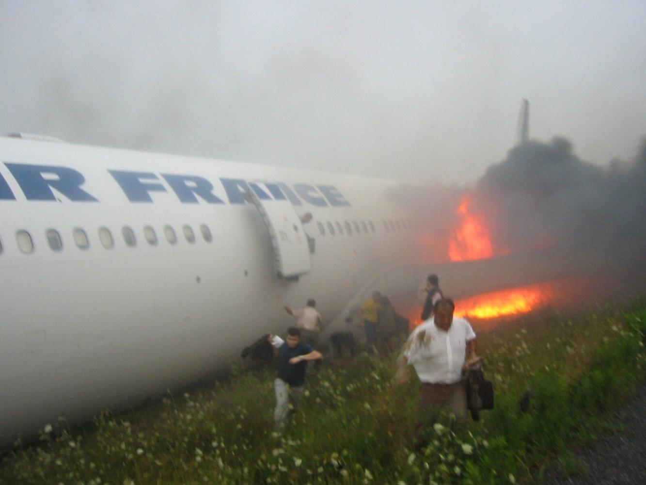 Toronto Air France crash survivors on how it changed them