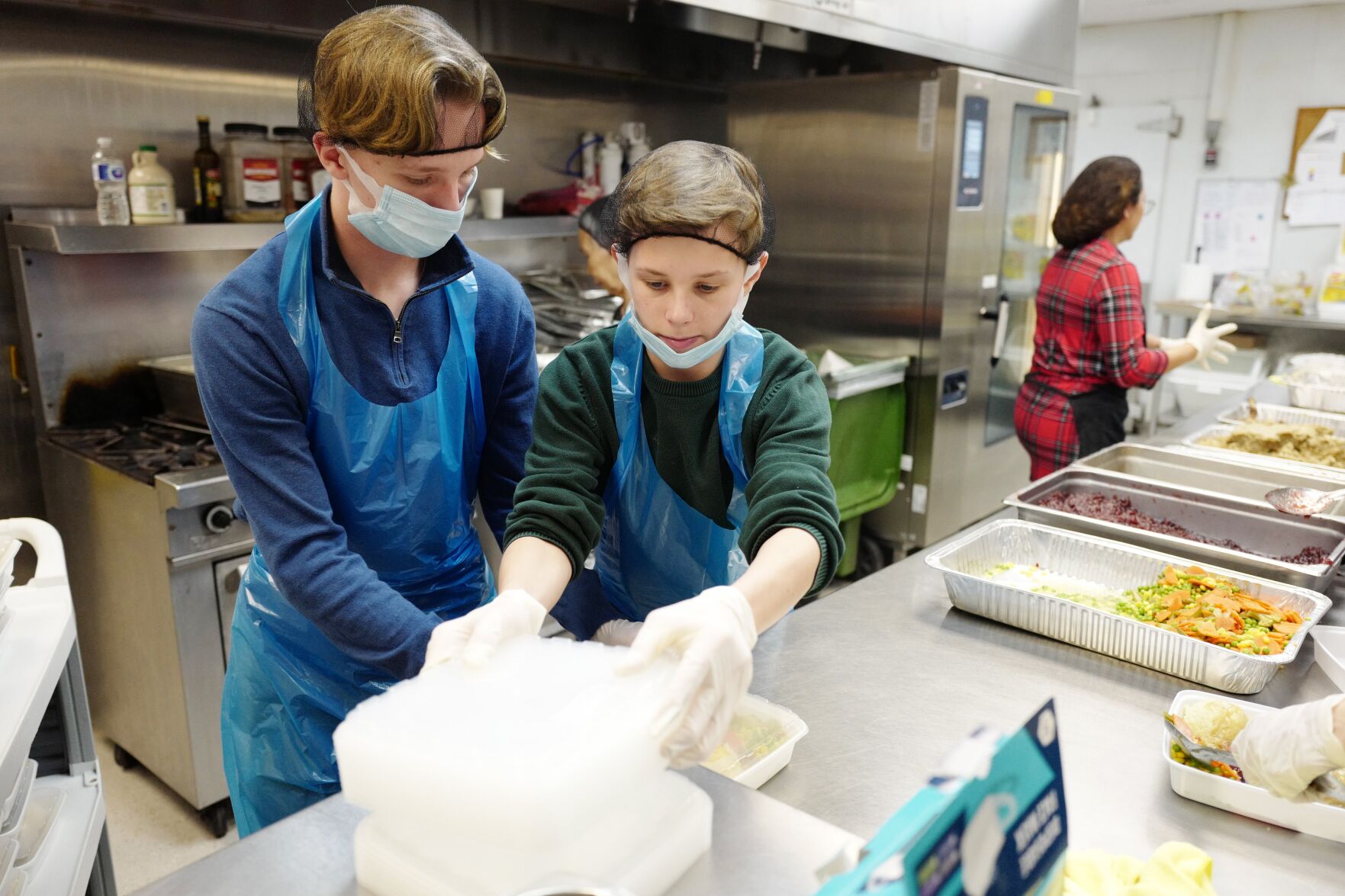 Scott Mission in Toronto serves over 500 Christmas Day meals
