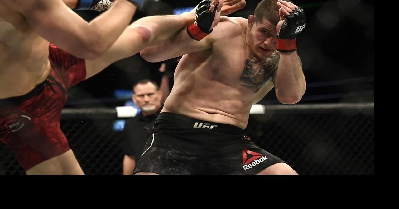 Canadian middleweight Marc-Andre (Powerbar) Barriault scores TKO win at ...