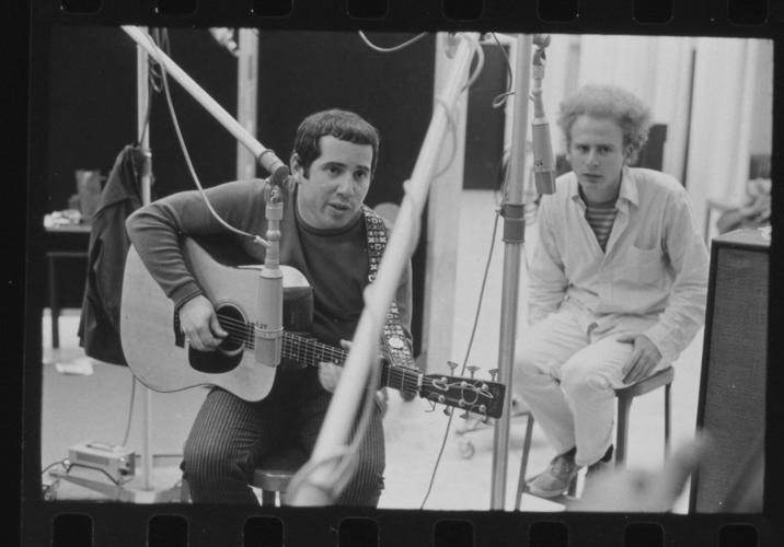In Restless Dreams captures Paul Simon’s remarkable career