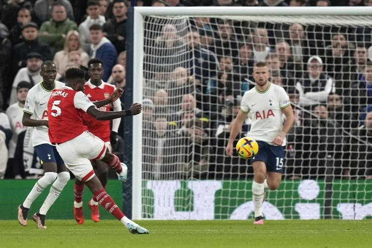 Arsenal beats Tottenham 2-0 to stretch EPL lead to 8 points