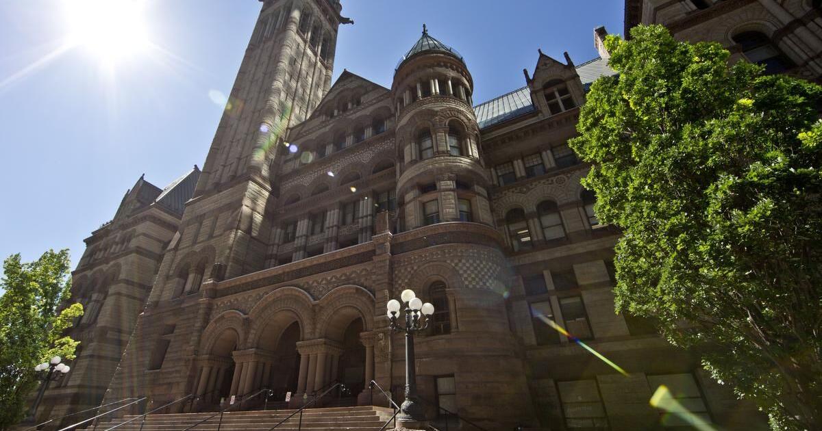 Fire at Old City Hall courthouse may have been deliberate, officials say
