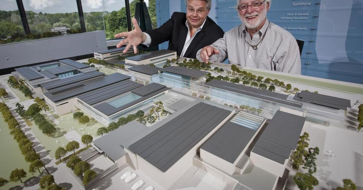 mitchell goldhar son