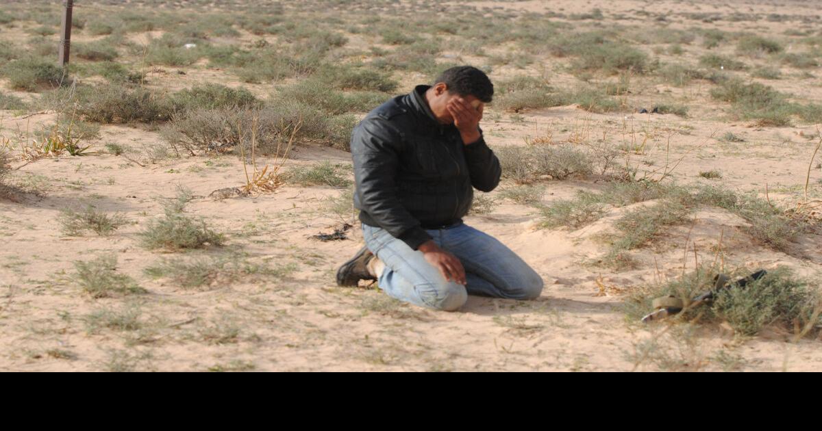 New rules keep Libya's ragtag rebels away from front lines