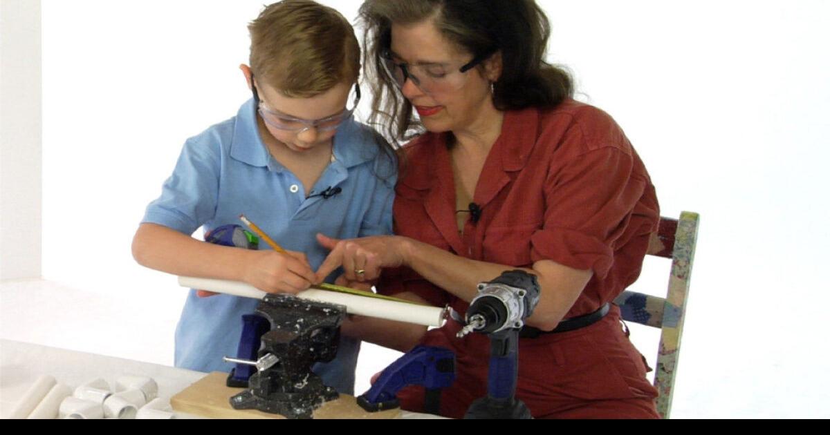 Mag Ruffman brings skills to the kids