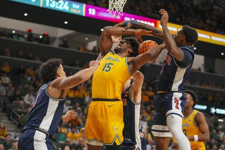 Tobe Awaka has a double-double as No. 19 Arizona snaps 2-game skid with a 74-67 win at Baylor