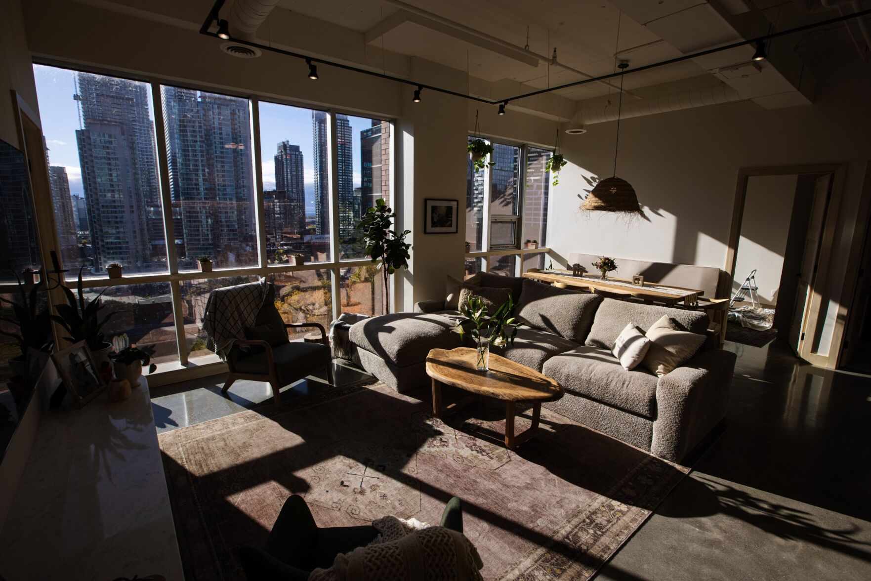 The Reklaws singer-songwriter and partner reinvent condo