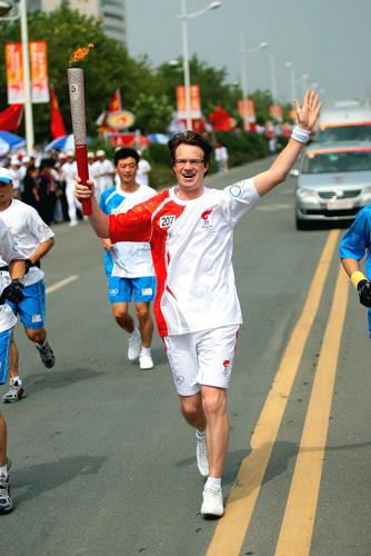 'Dashan' = Big Mountain, a.k.a. Mark Rowswell