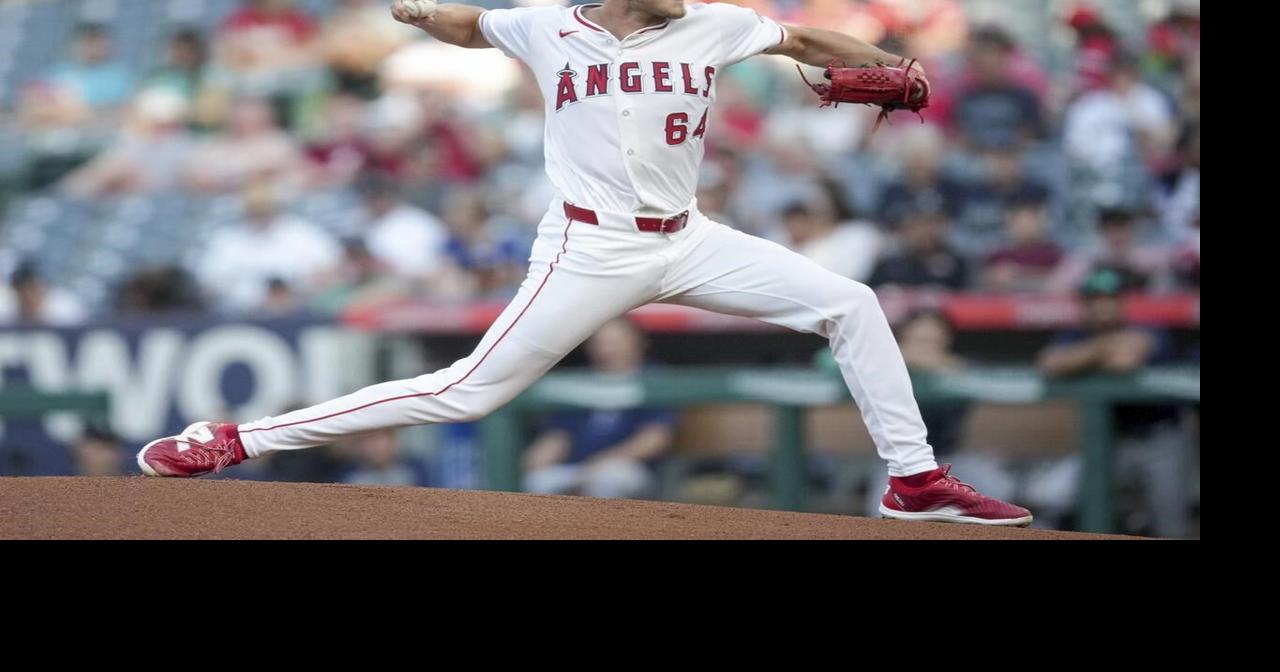 Cal Raleigh homers from each side of the plate for the 2nd time in 3 ...