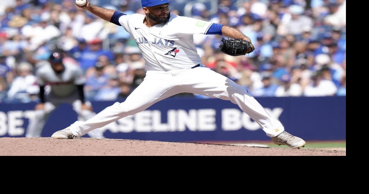 Toronto Blue Jays officially sign reliever Garcia to two-year, $15 ...