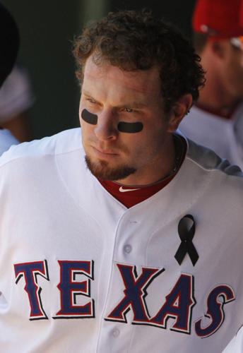 Josh Hamilton of Texas Rangers has relapse, spotted drinking in Dallas