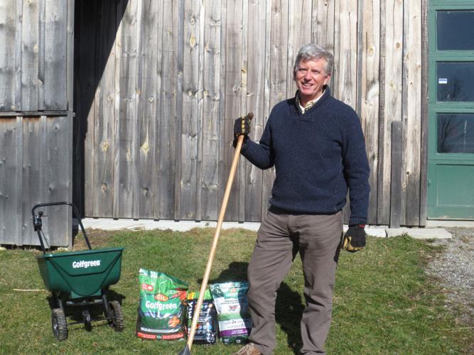 Gardening expert Mark Cullen’s top 5 weeding tips